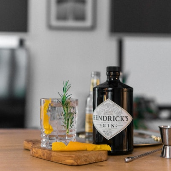 Gin – Plastipel Etiquetas e Rótulos em Curitiba