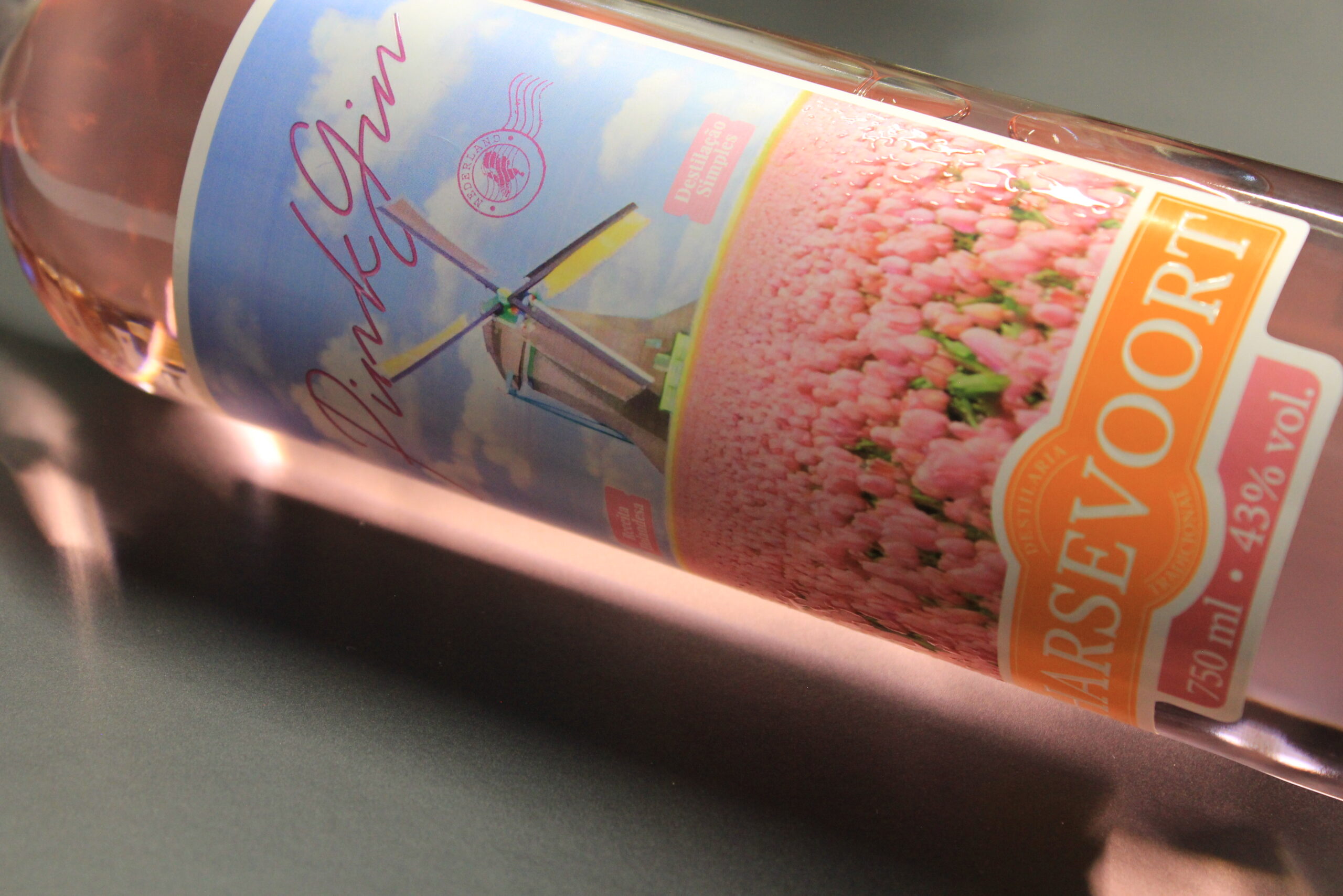 Precisa criar um rótulo e quer saber como começar? A Plastipel vai te ...